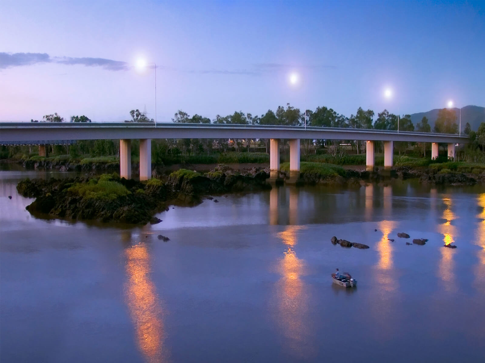 Anglers meet Rockhampton: Australia's next barra capital - Visit ...