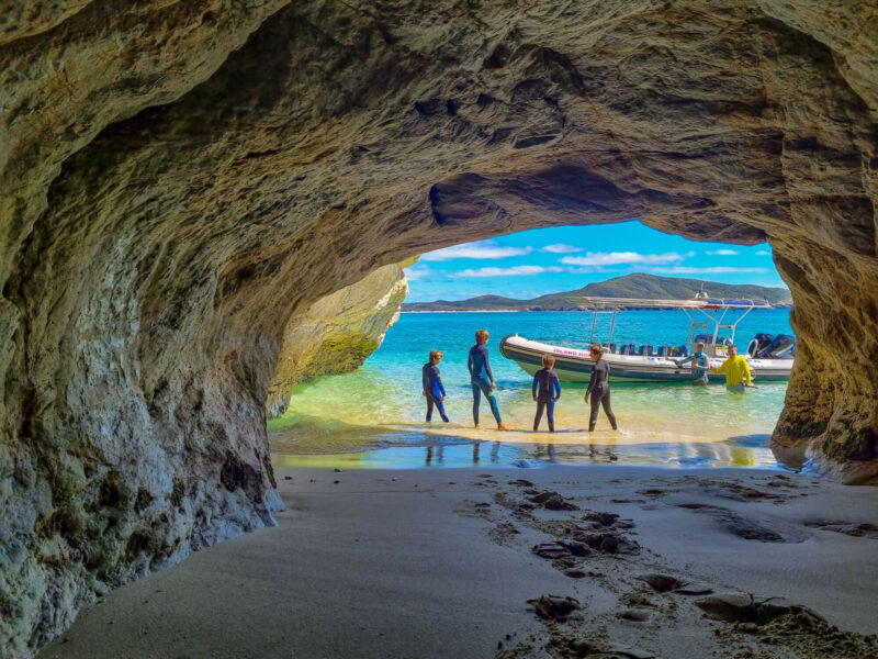 Visitor Guides and Maps - Visit Capricorn Coast - Southern Great ...